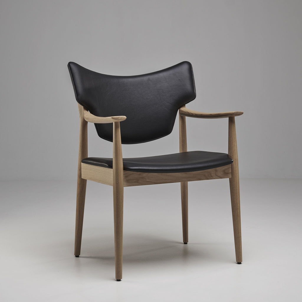 Eikund | Veng Arm Chair – Prevalent Projects