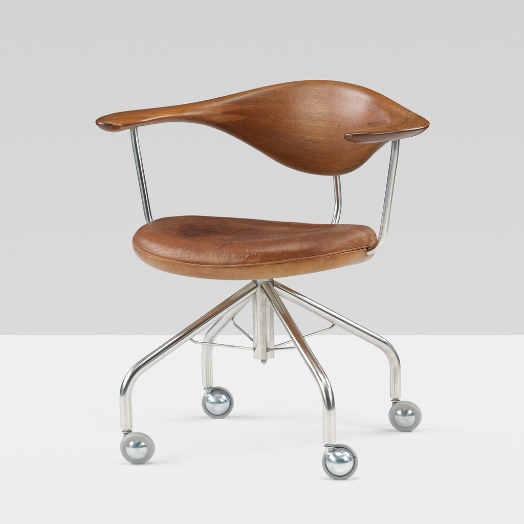 Swivel Chair PP502 – Prevalent Projects