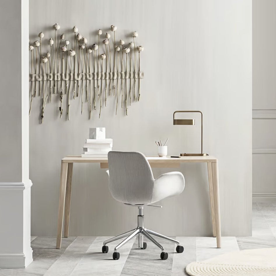 Bolia | Seed Chair with Armrest & 5-Starbase w. Wheels - Upholstered ...
