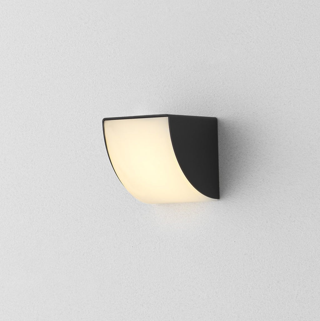 Resident | Phase Wall Light – Prevalent Projects